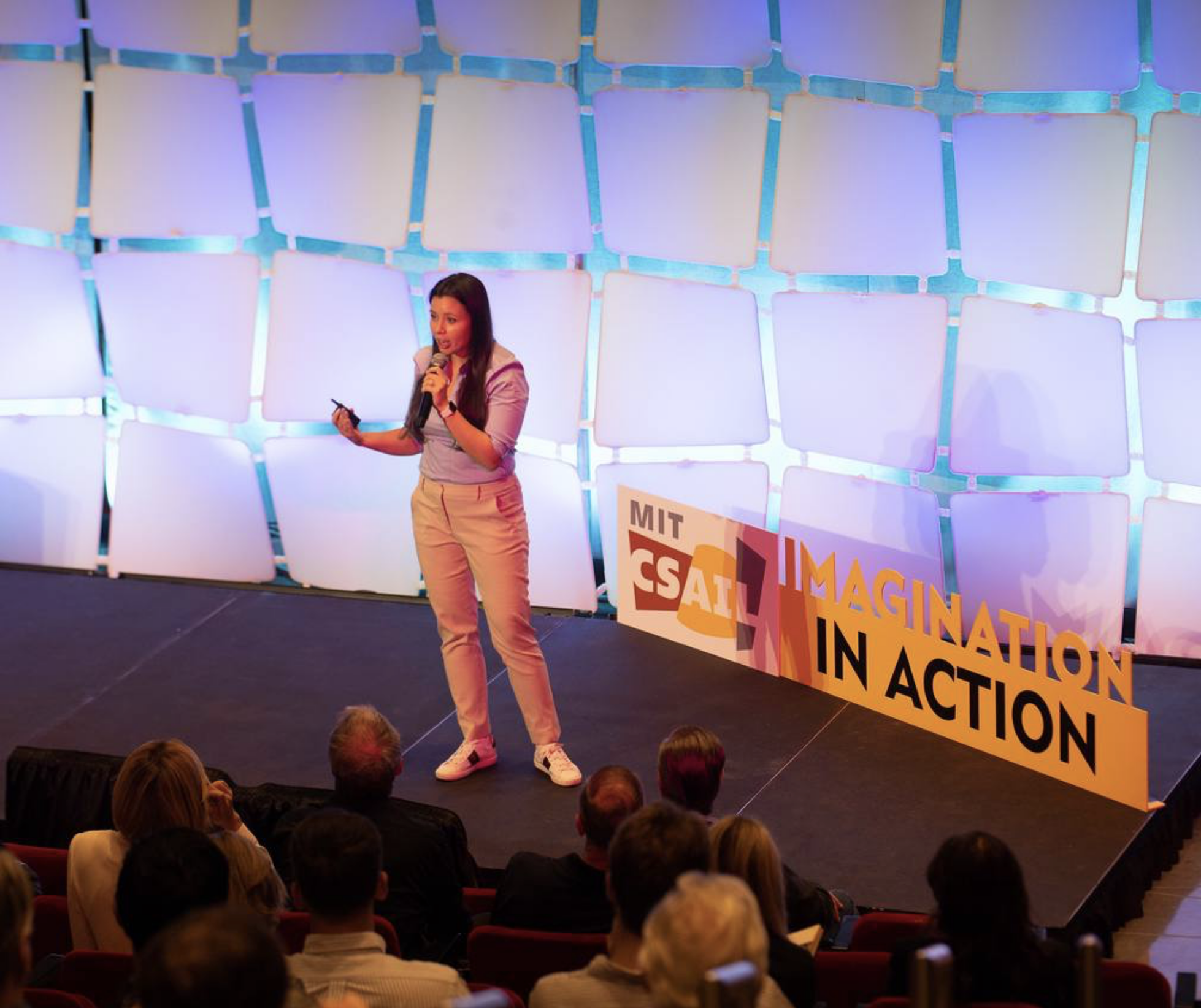 Brainify.AI CEO Presents at Renowned MIT CSAIL Event